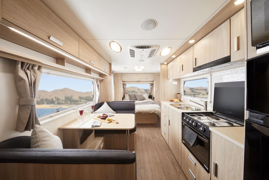 Family ParksTake a step inside the spacious Starcraft van - Family Parks